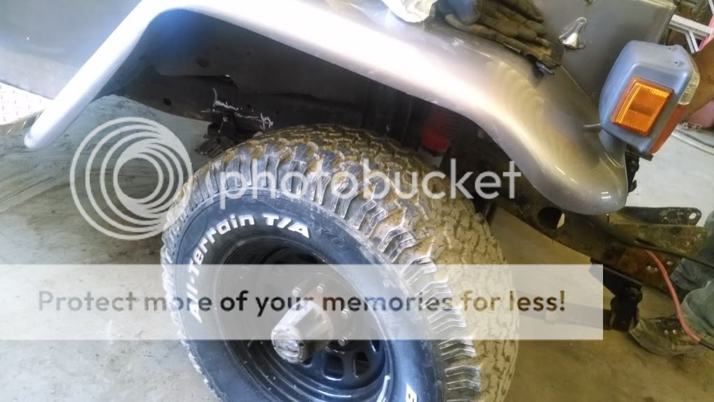 Knocking the old FJ40 down a peg or two... Shackle Reversal Removal ...